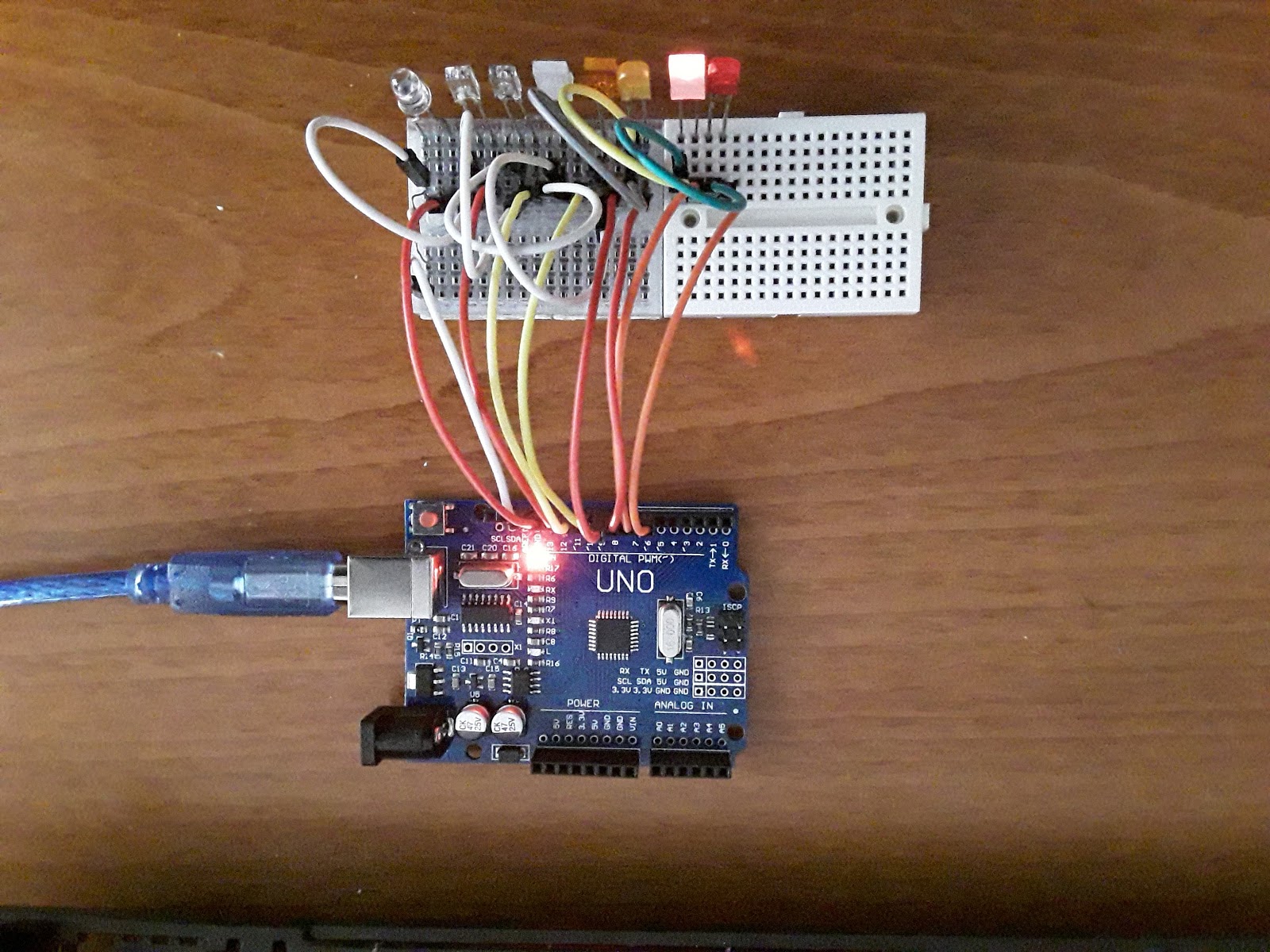 8 Led Sweep With Arduino Uno