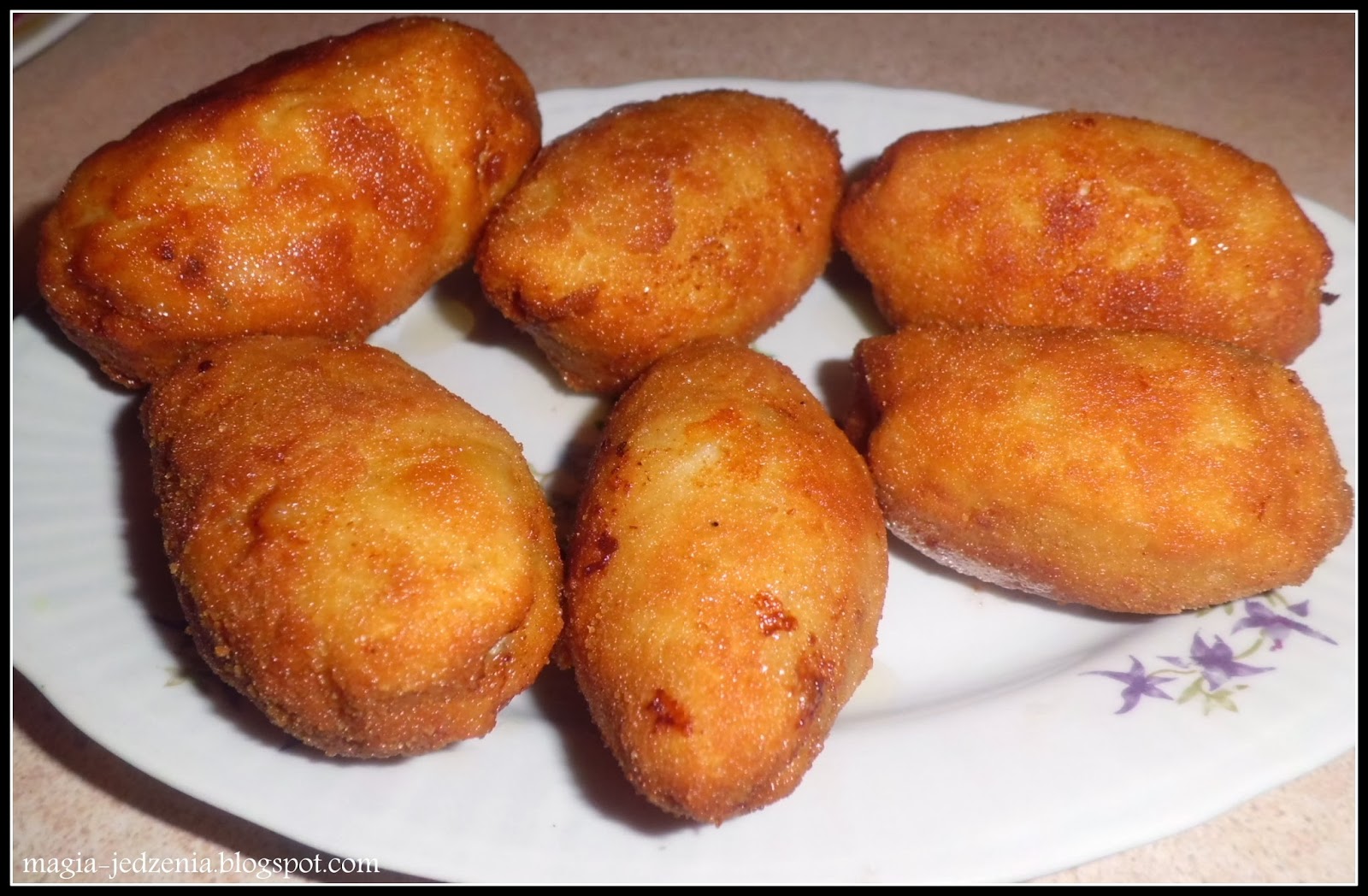 Gotowanie - moja pasja...: Devolay z pieczarkami.