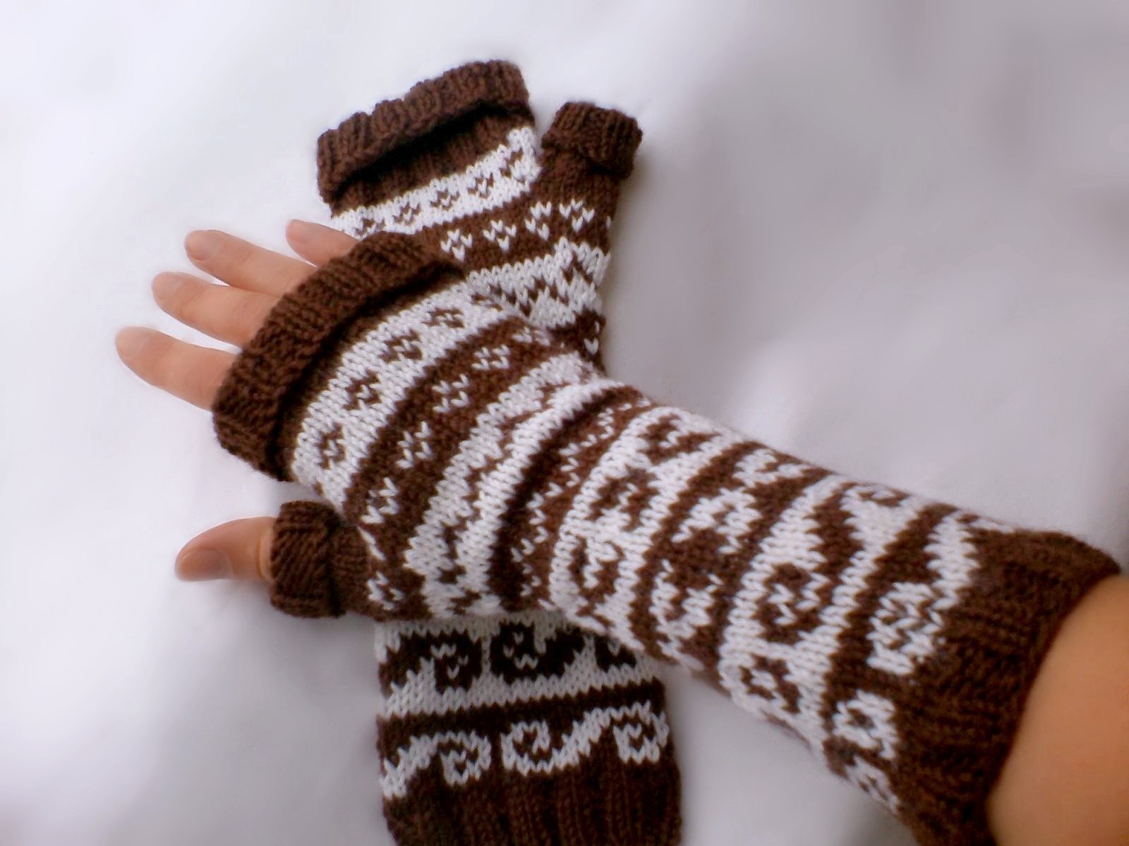 Gloves knitting-Knitting Gallery