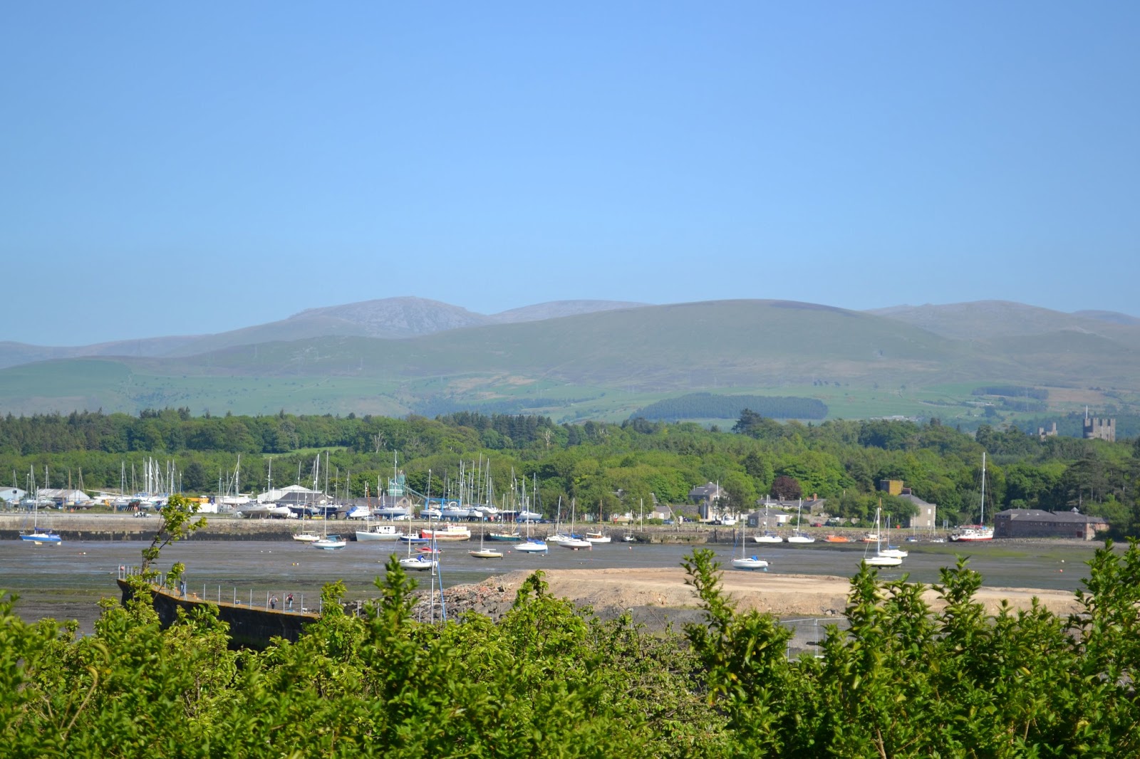 Exploring North Wales: Penrhyn Dock - a good place for a stroll on the ...