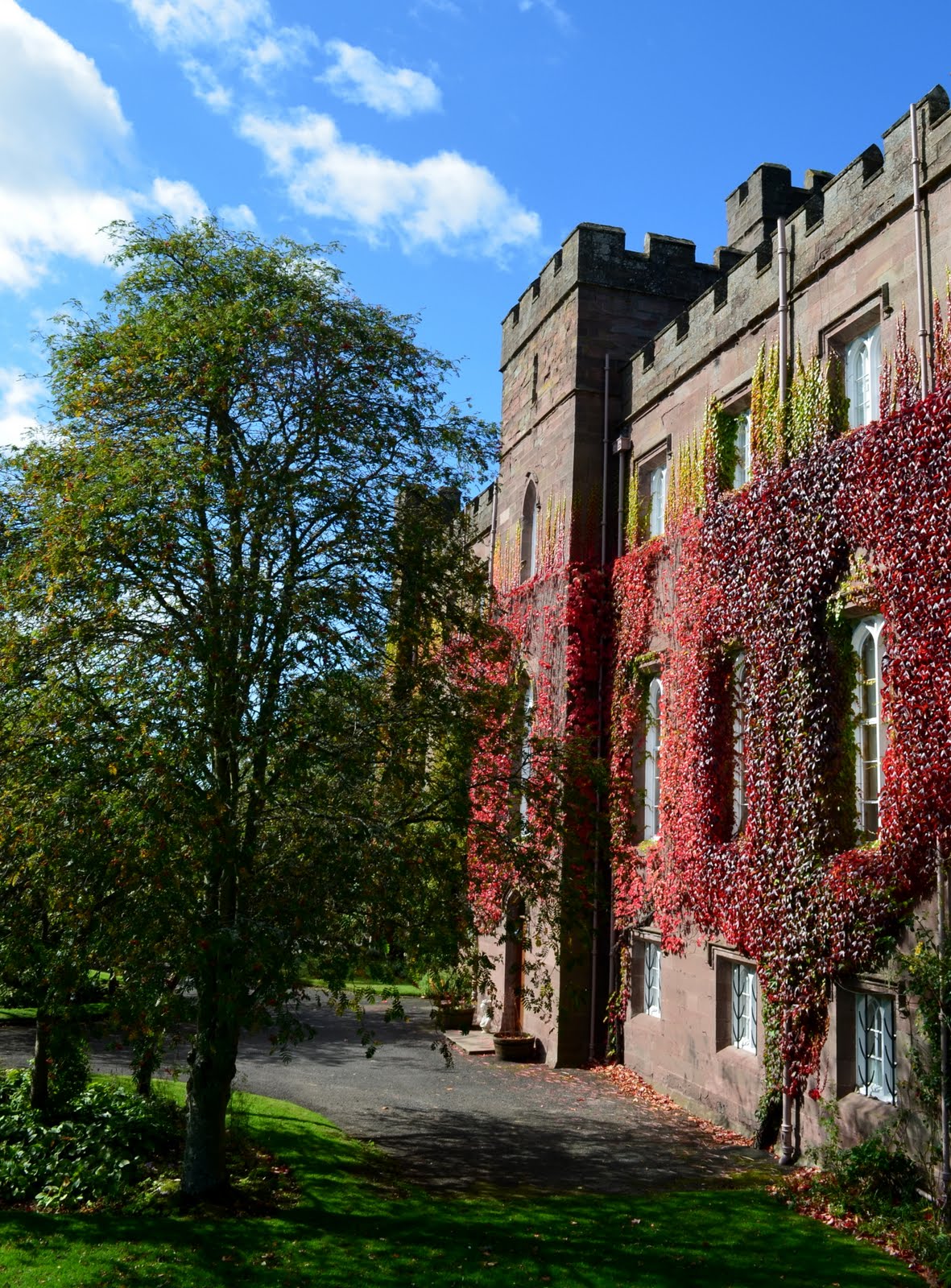 Tour Scotland Photographs: Tour Scotland Photographs Scone Palace ...