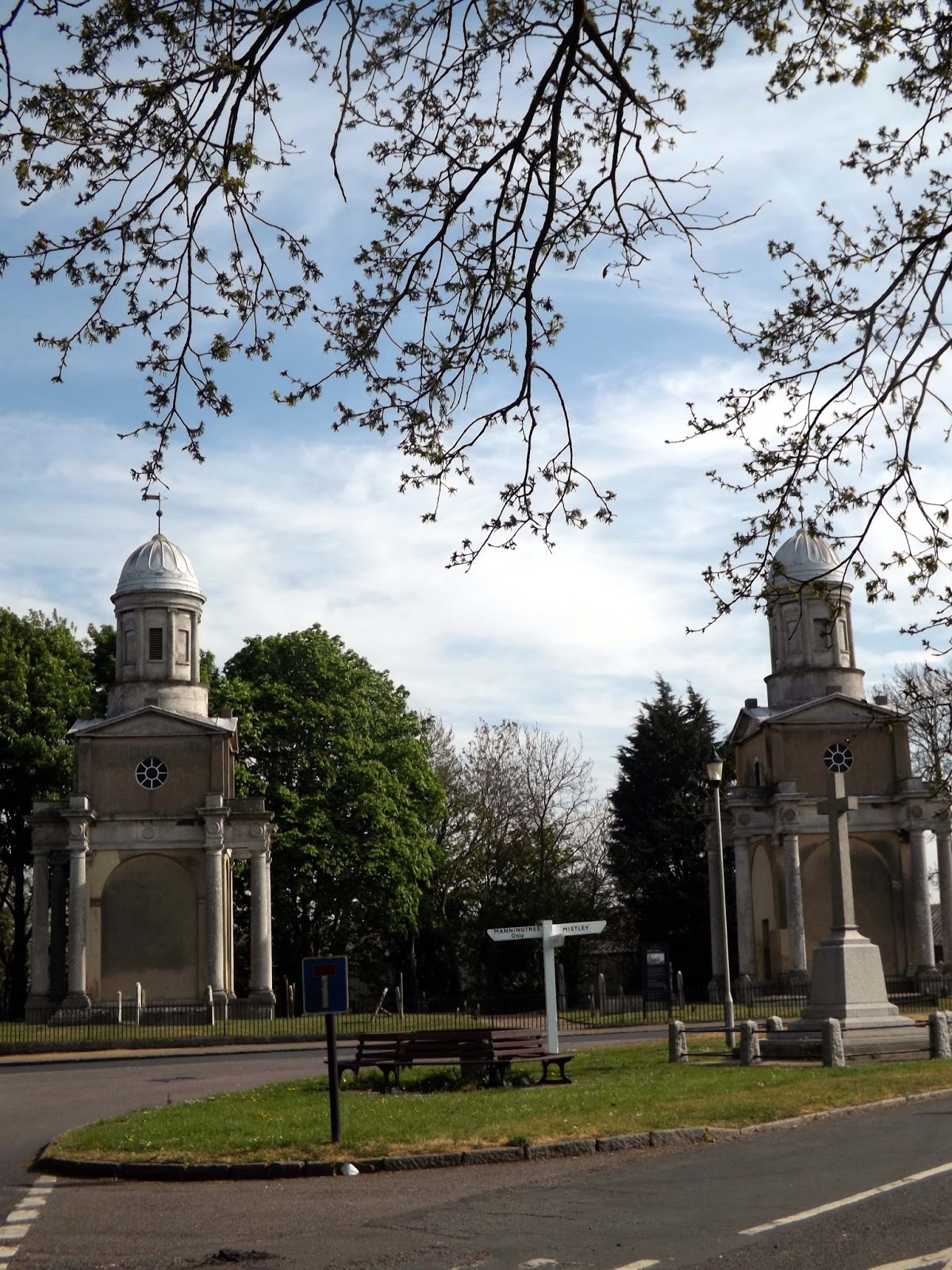 My Adventures 3: The Essex Way Section 8: Mistley to Harwich 30th April ...