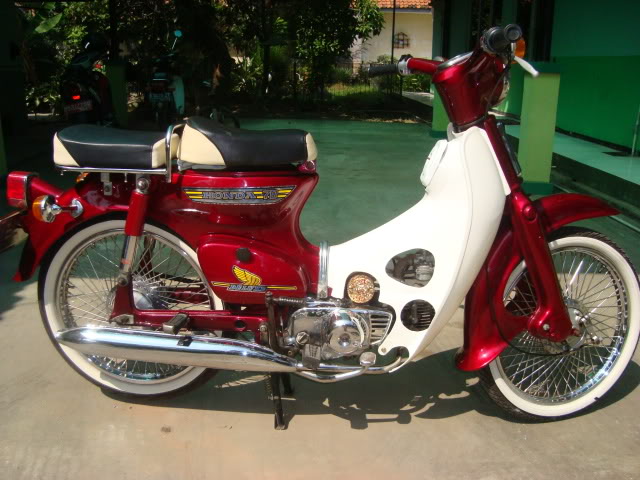 Honda Super Cup C-70 Deluxe, Fully Restored, Good Looking, Good ...