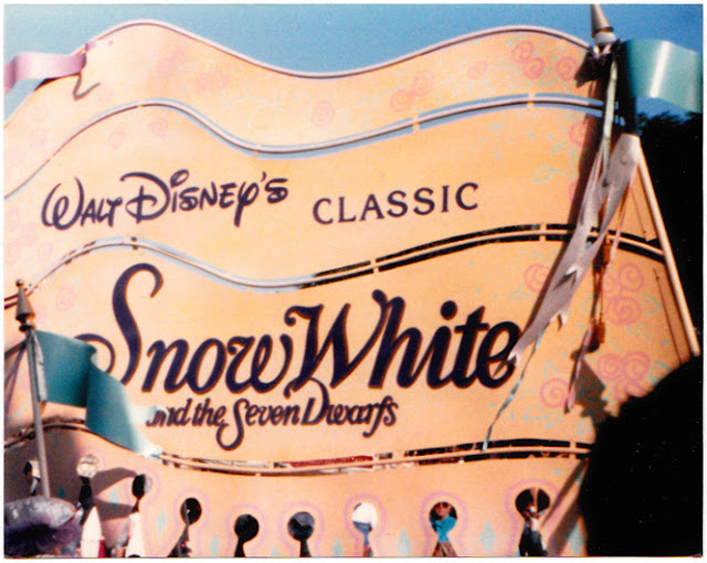 Filmic Light - Snow White Archive: Snow White Parade (50th Anniversary ...