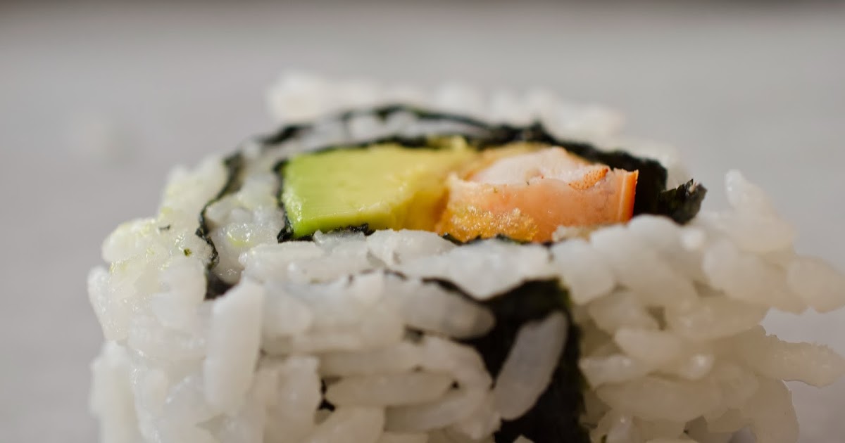 Queens Foodie Mama: California Beach Roll