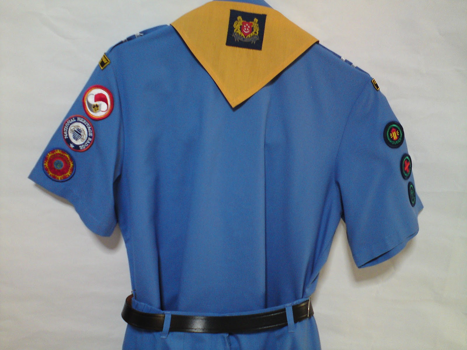 GUIDES FTW FTW~: Steps to wear your full uniform neatly