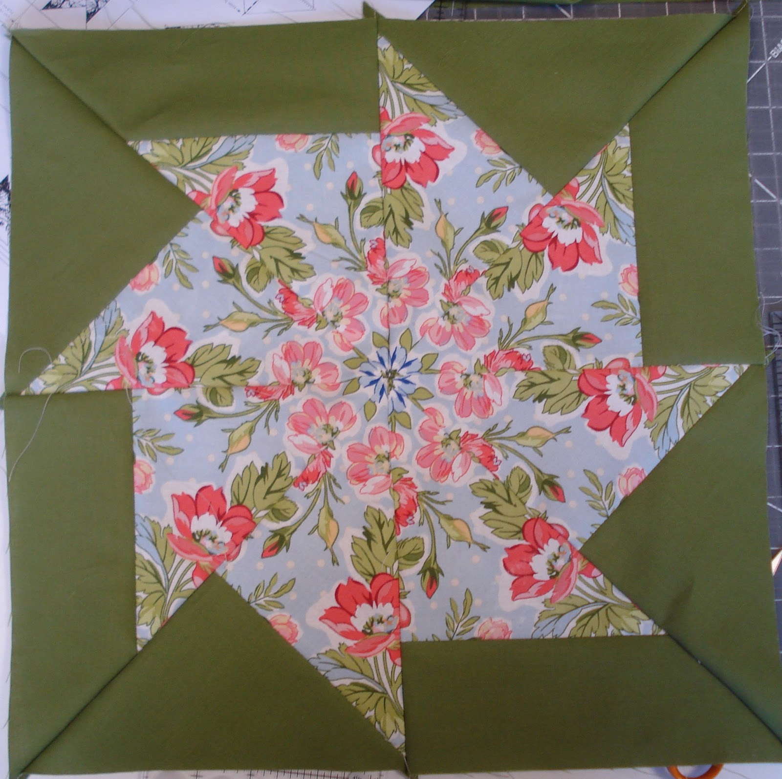 Angie Quilts: Stack-n-Whack Kaleidoscope Workshop