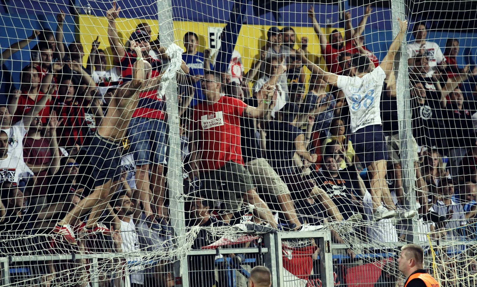 Best of Kispest Bp. Honvéd 2017/18 - Hungarian Ultras