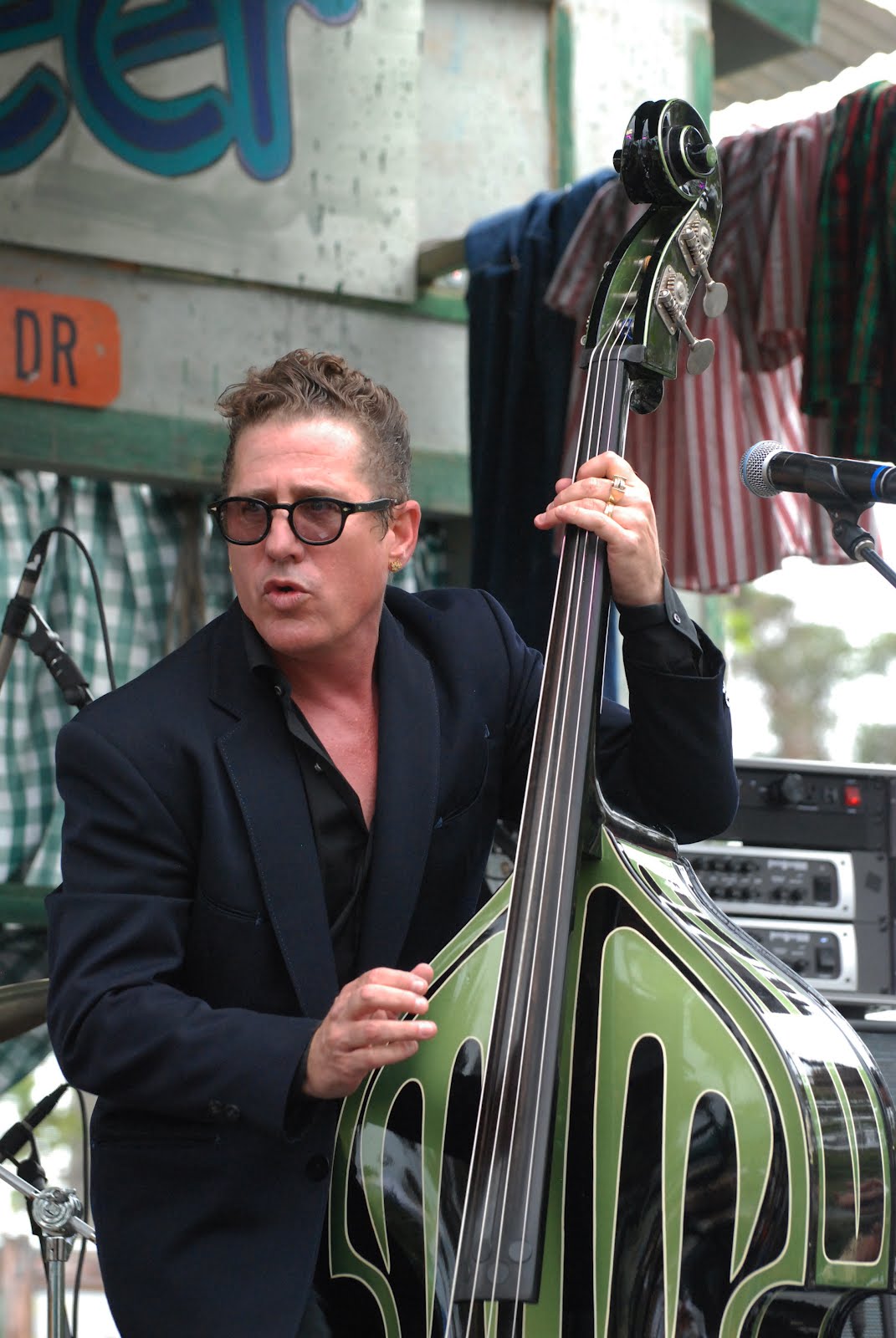 Rock 'n' Roll Truth: Lee Rocker's ride to roots music celebrated on ...