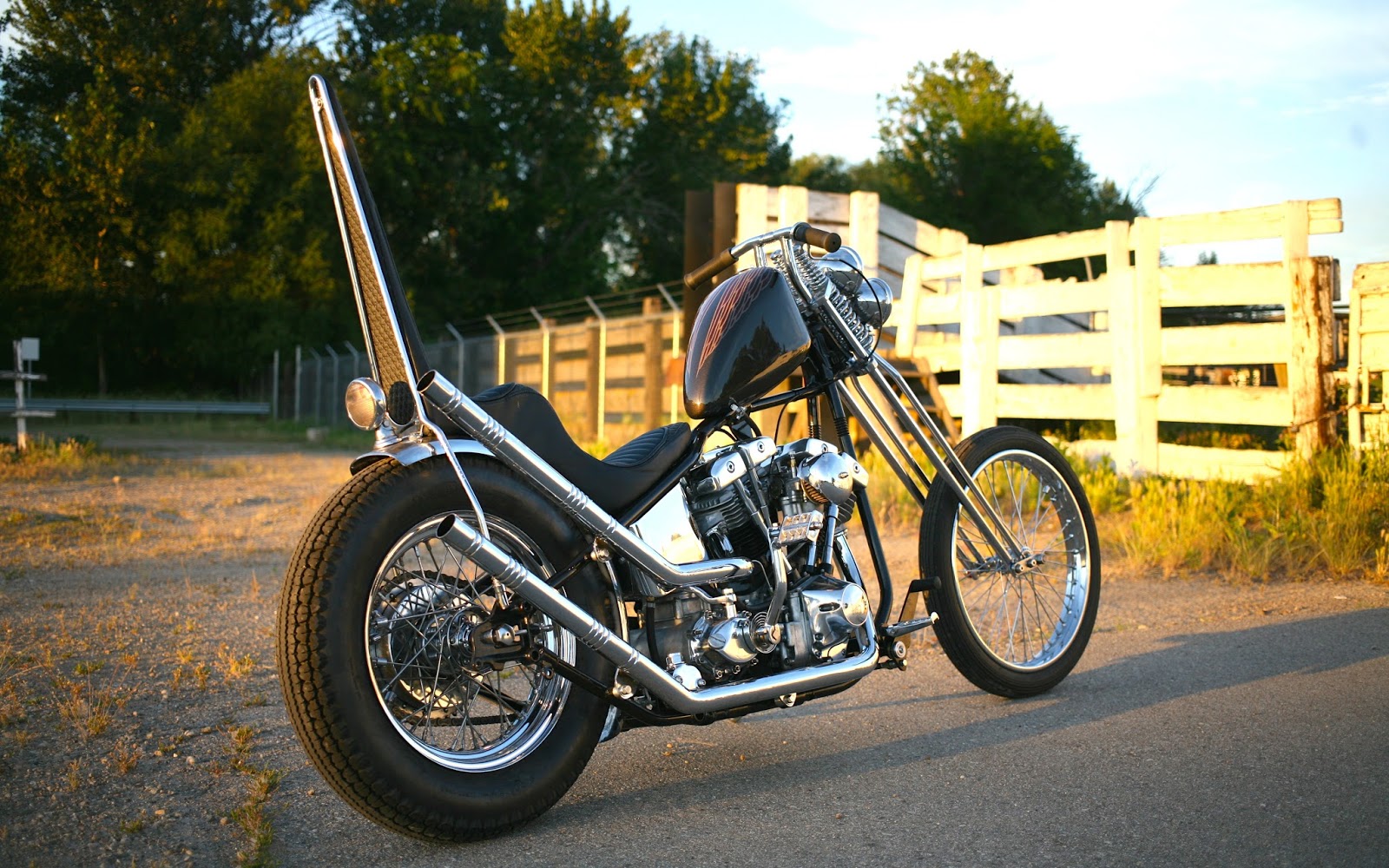 dWrenched - Kustom Kulture and Crazy Bikes: ONE OF THE BEST. EVER