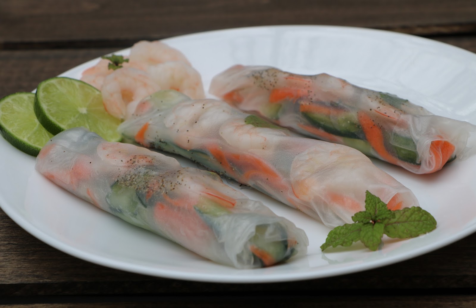 Yates Yummies: So Easy Summer Rolls/Fresh Spring Rolls