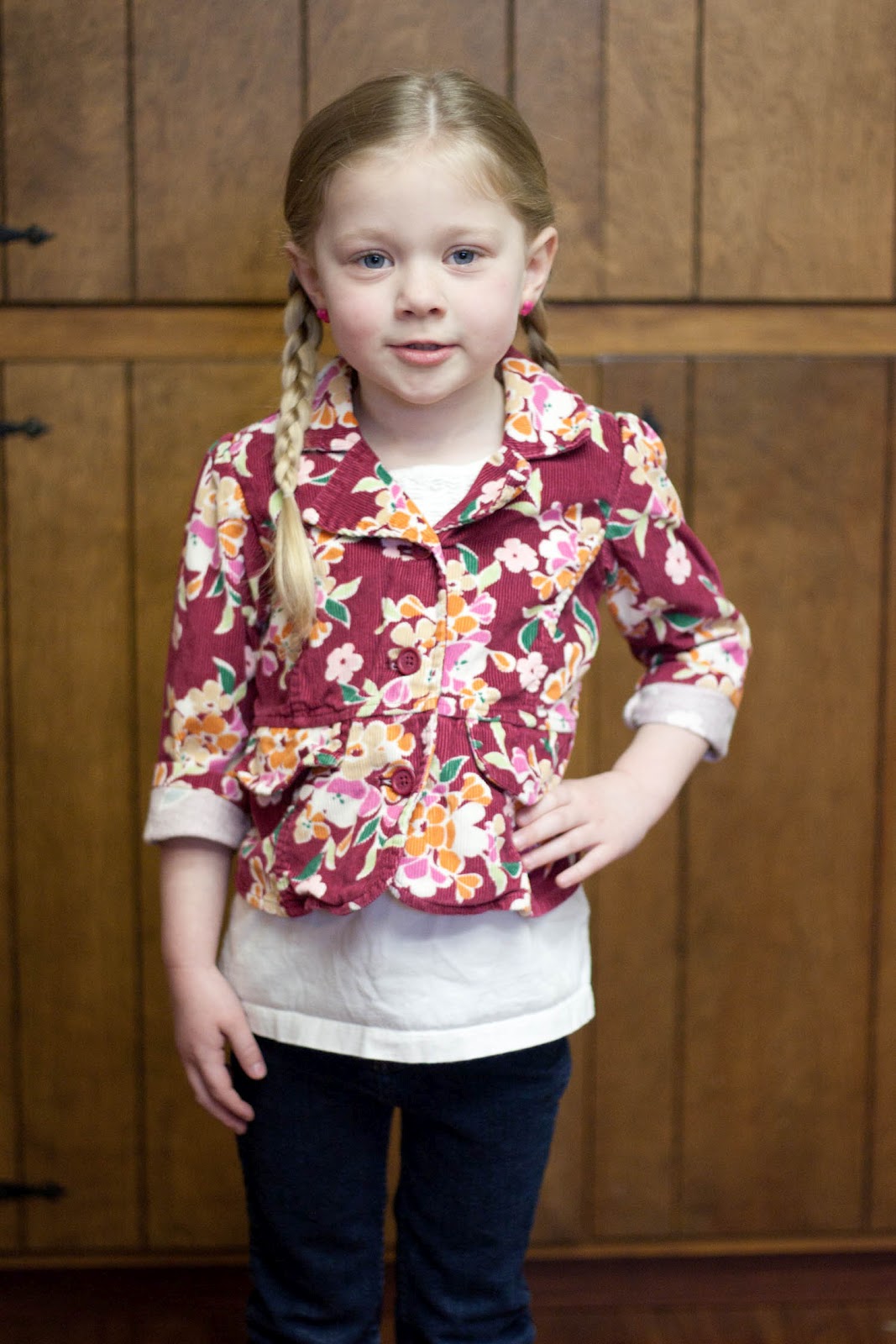 Katie: little girl fashion blogging.