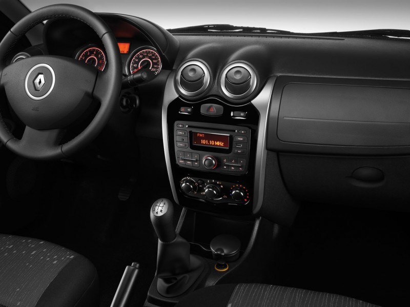 Рено Логан (Renault Logan) блог: Фотографии Рено Логан 2012 года ...