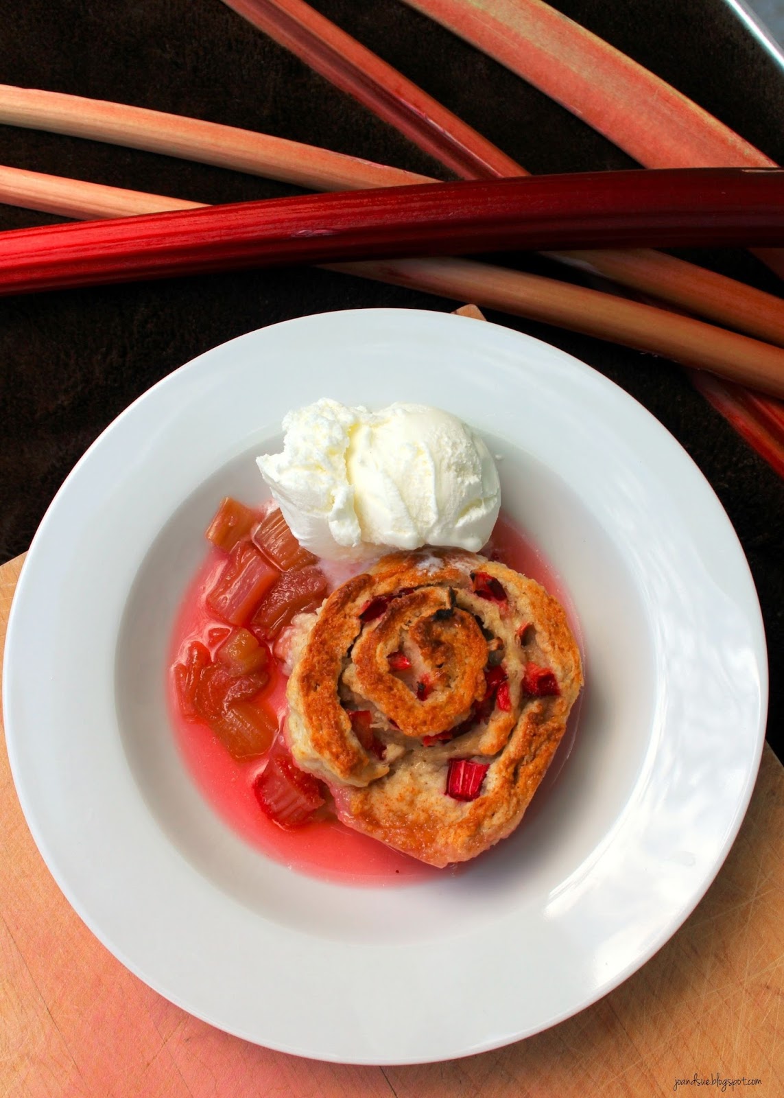 Jo and Sue: Rhubarb Roll Up Cobbler