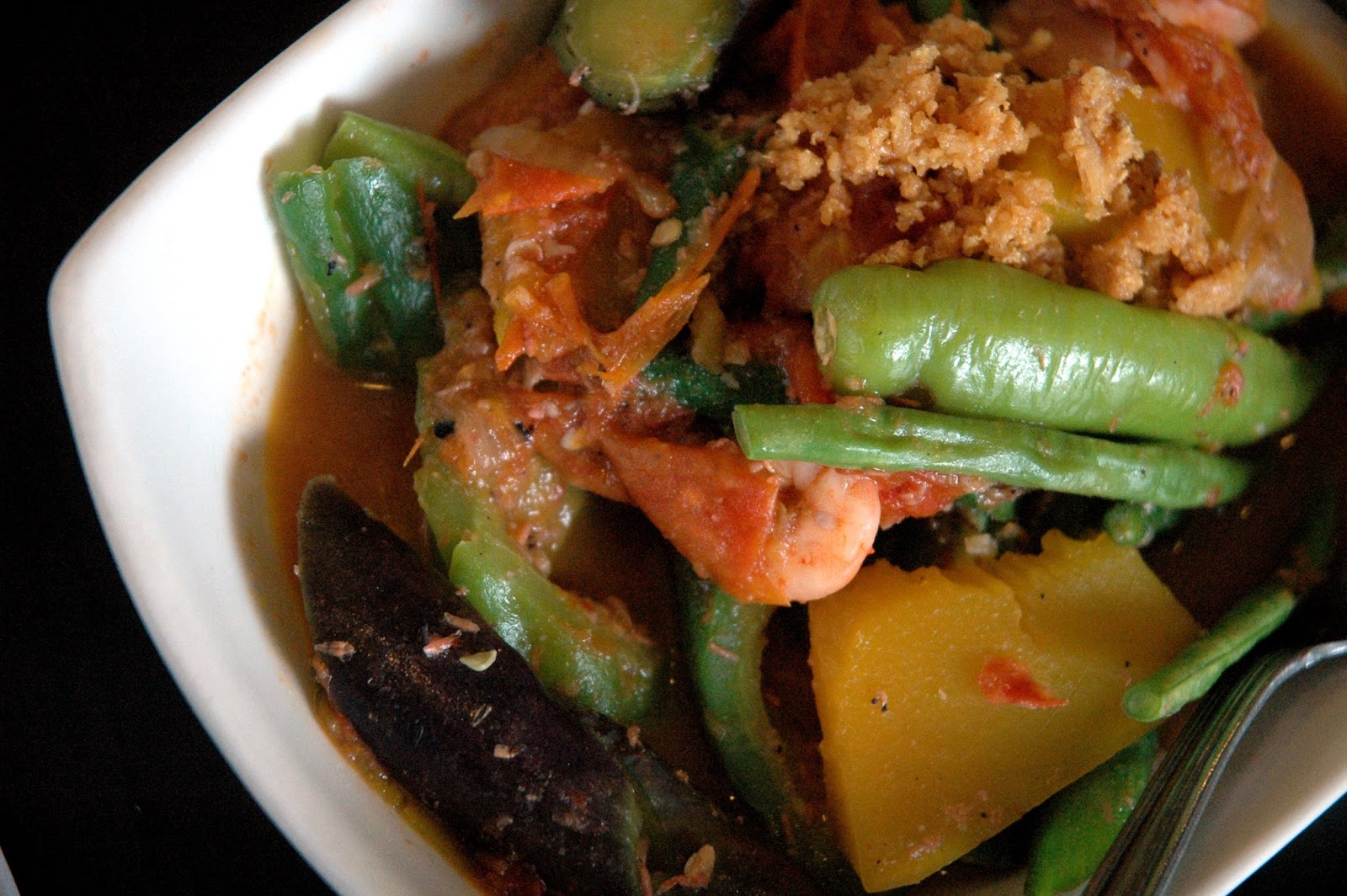 DUDE FOR FOOD: Flavors of Pampanga: Mangan Tamu Queni at Binulo ...