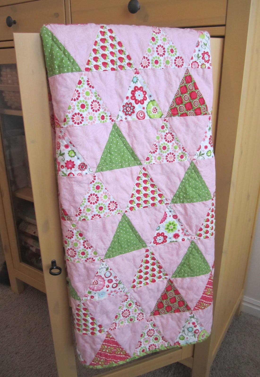 happierthanabirdquilts: Quite Contrary (and Bricks)