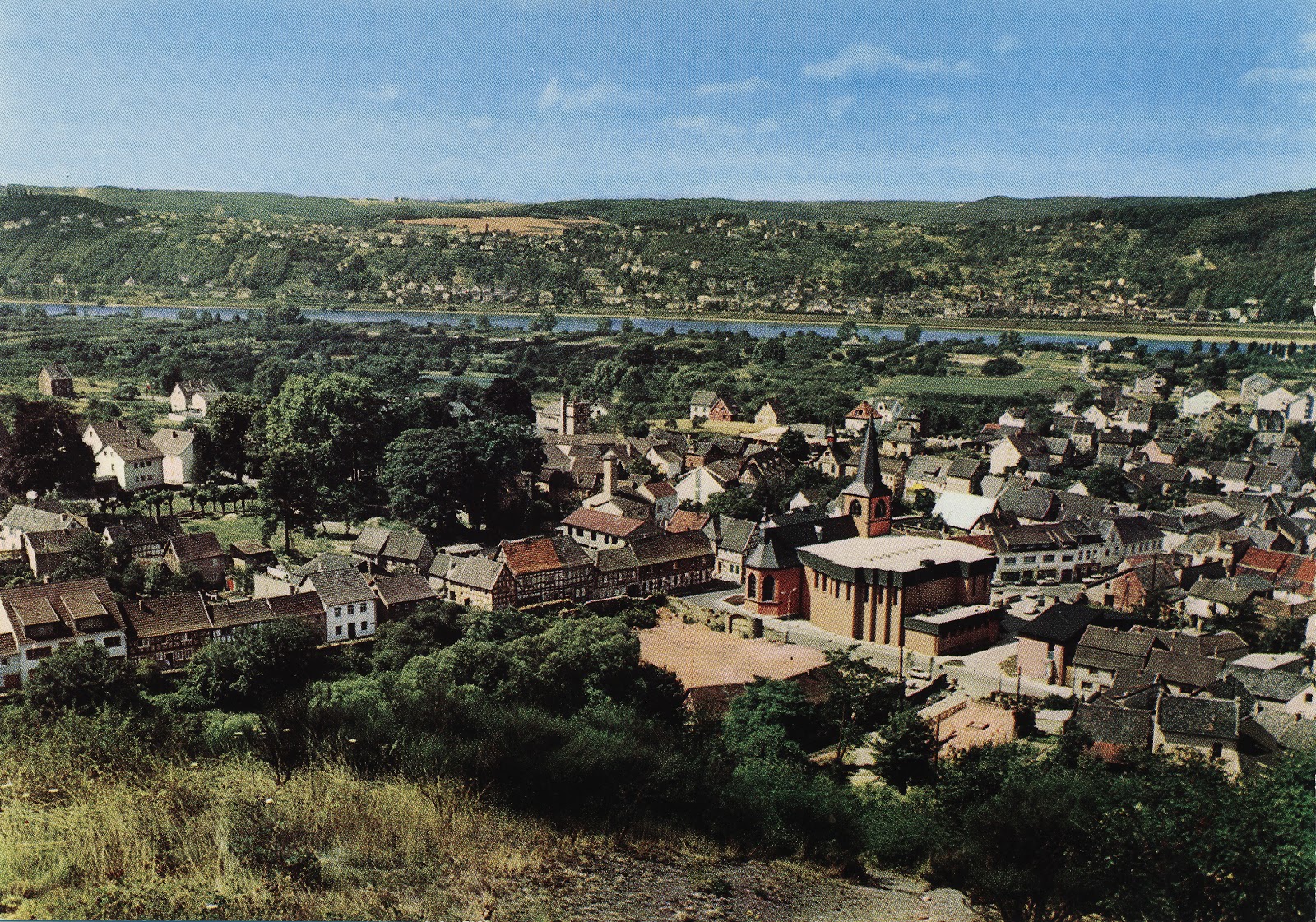 Weinkultur Rheinbreitbach: Blicke zum Rhein