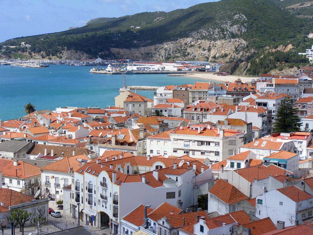 Sesimbra aprova redução de IMI para famílias