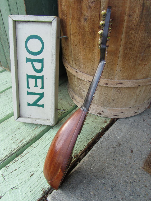 c.1915 Giuseppe Quaglia Pocket Mandolin