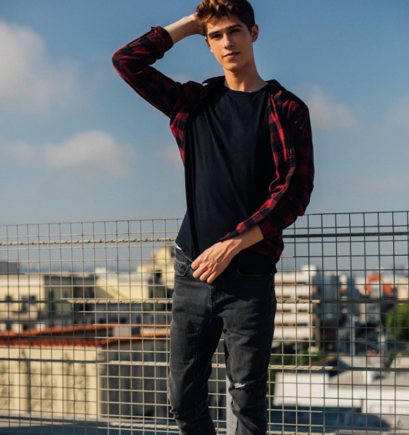 Lovely Boys: Carl Chaze