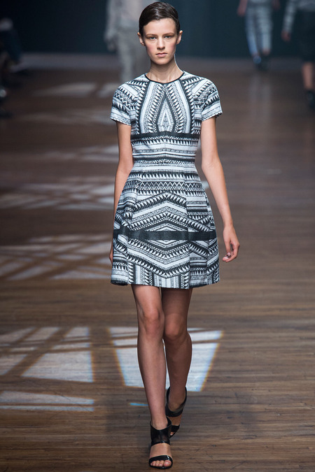 mode models blog: Kayley walks Yigal Azrouel Spring 2014 at New York ...