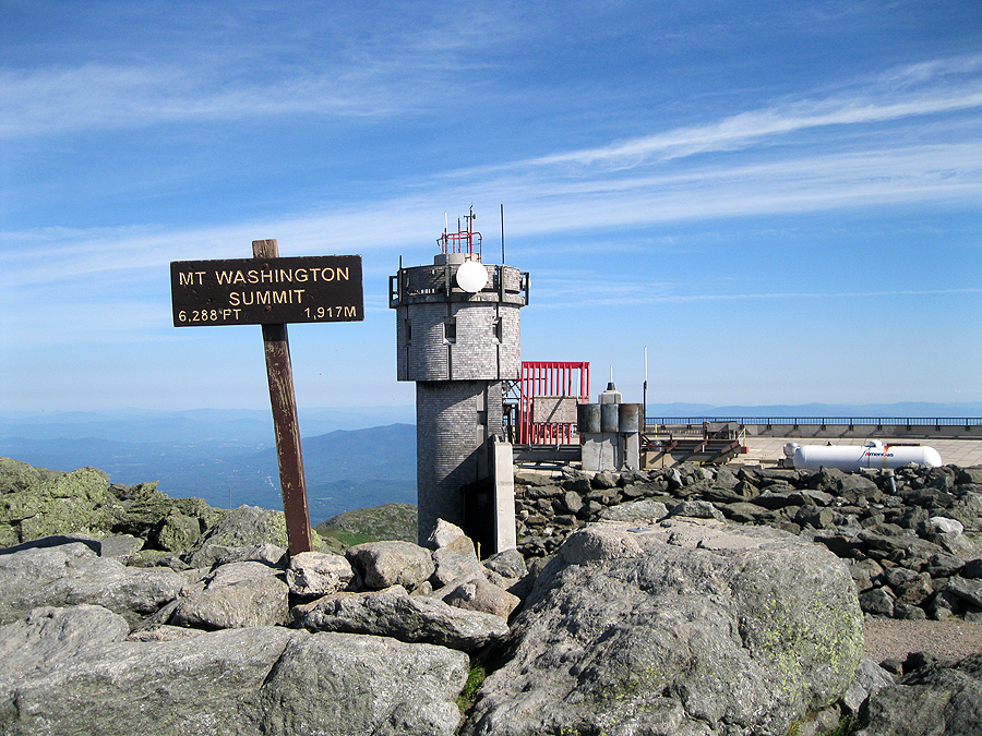 Hiking in the White Mountains: Nelson Crag and Mount Washington Summit
