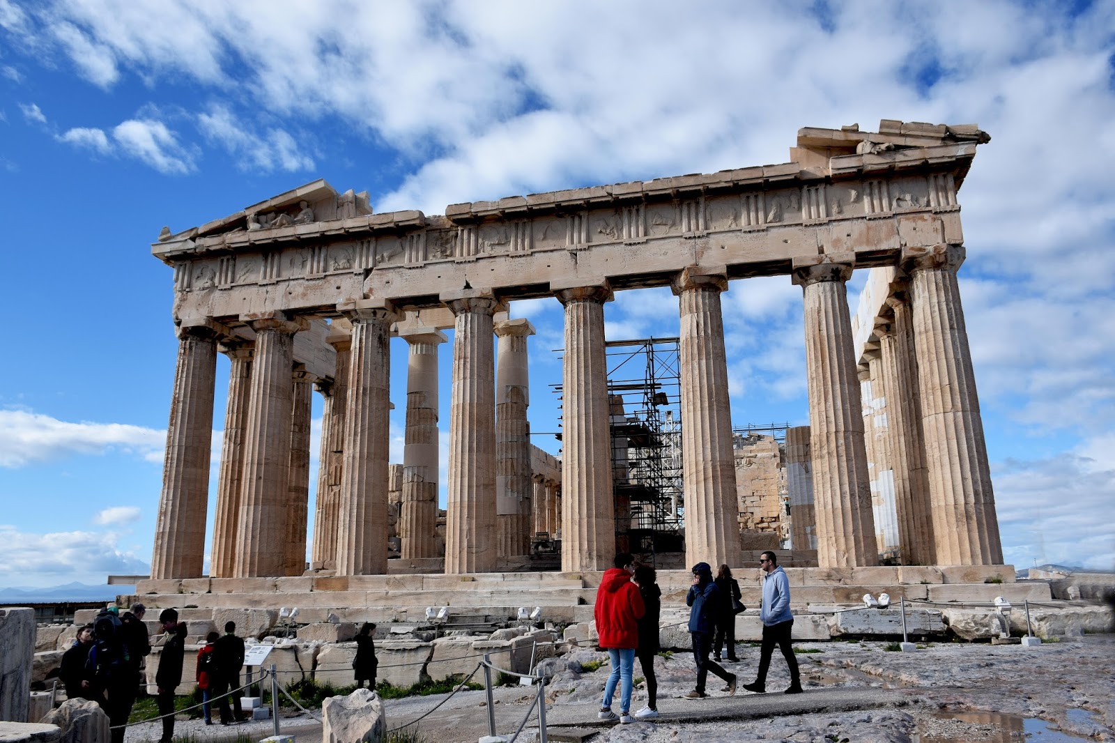 UMETNOST PUTOVANJA . . . . . . . . . . . . . . . . . The ART of TRAVEL ...