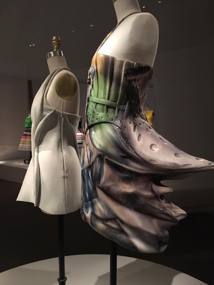 MODA EN PROVINCIAS: Manus x Machina: Fashion in an Age of Technology