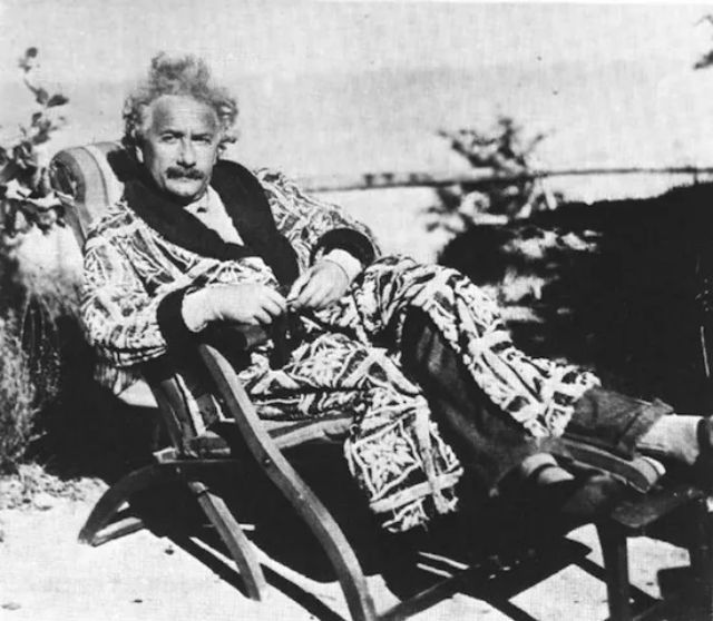 Albert Einstein Was Also One Cool Dude, Here Are 18 Photos of Your ...