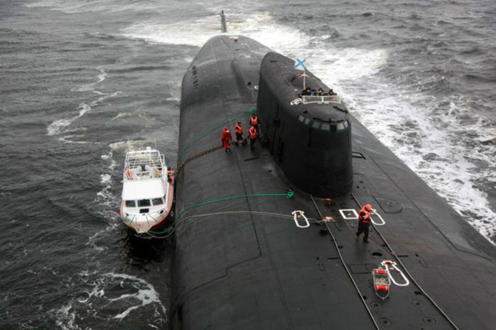 Naval Open Source INTelligence: Huge nuclear sub rescues crew of tiny ...