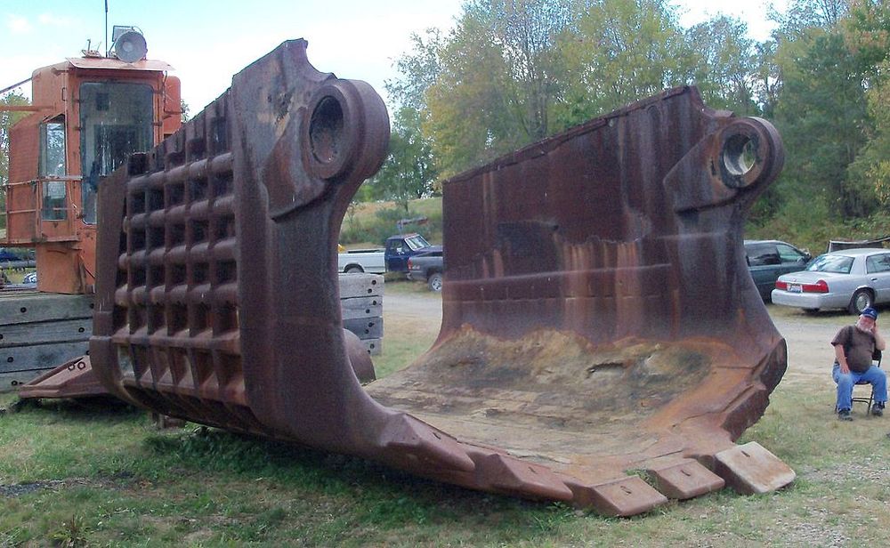 The Allure of Gigantic Excavators | Amusing Planet