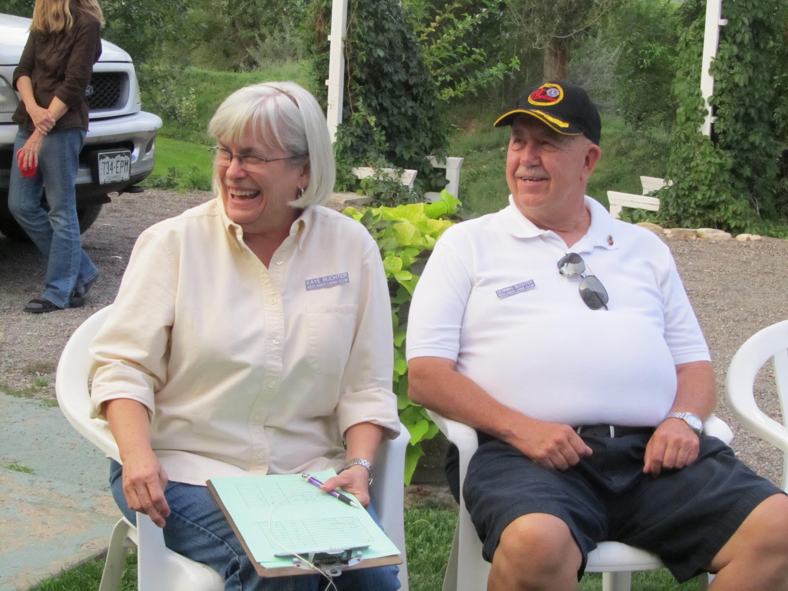 Daily Adventures In the Life of....: RedNeck Picnic Pictures!