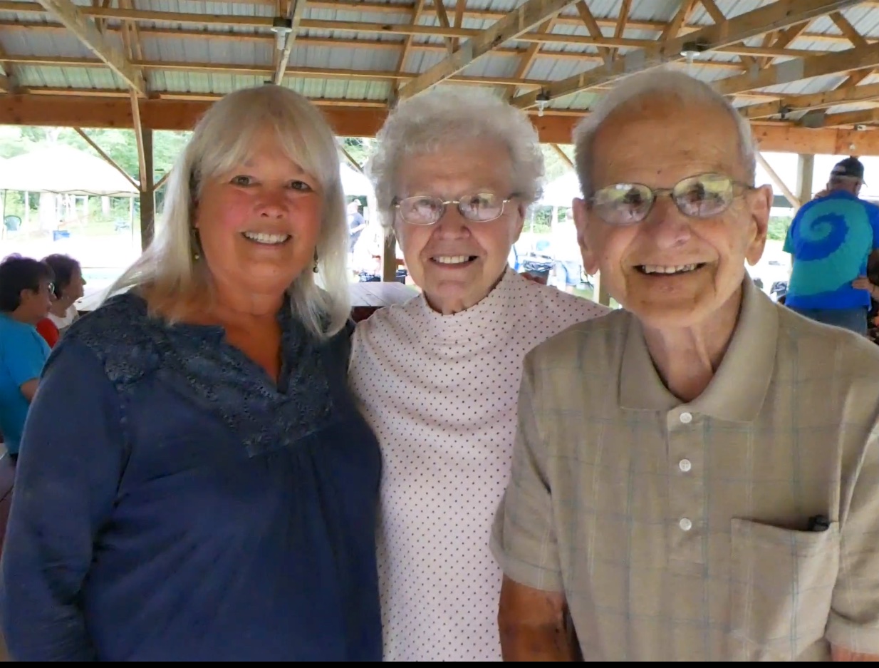 EARLY RISING ON CHAUTAUQUA LAKE: Good Times At Gowanda, NY, Slovenian ...
