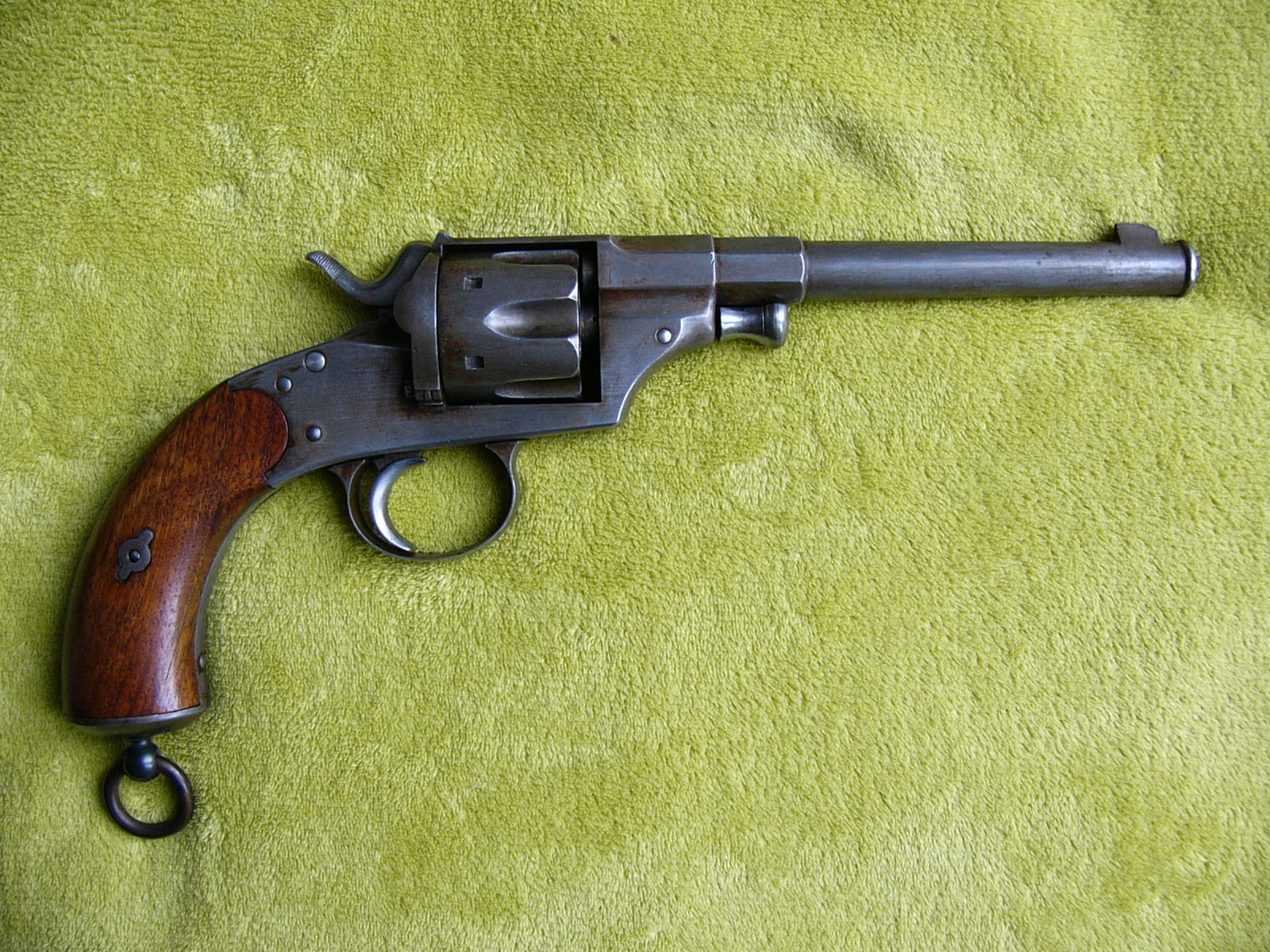 Sbírka historických zbraní: M1879 Reichsrevolver ---------------- SOLD ...