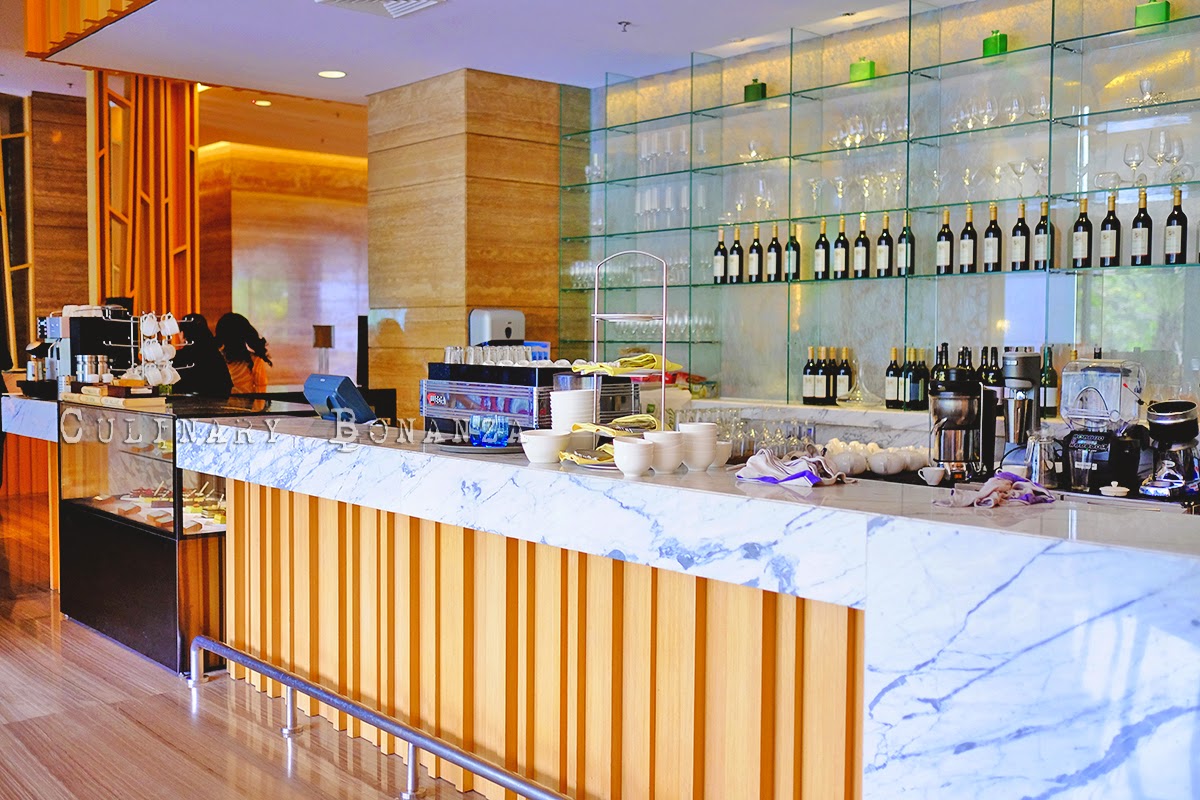 Dining Surrounded by an Oasis at Botany Restaurant | Culinary Bonanza