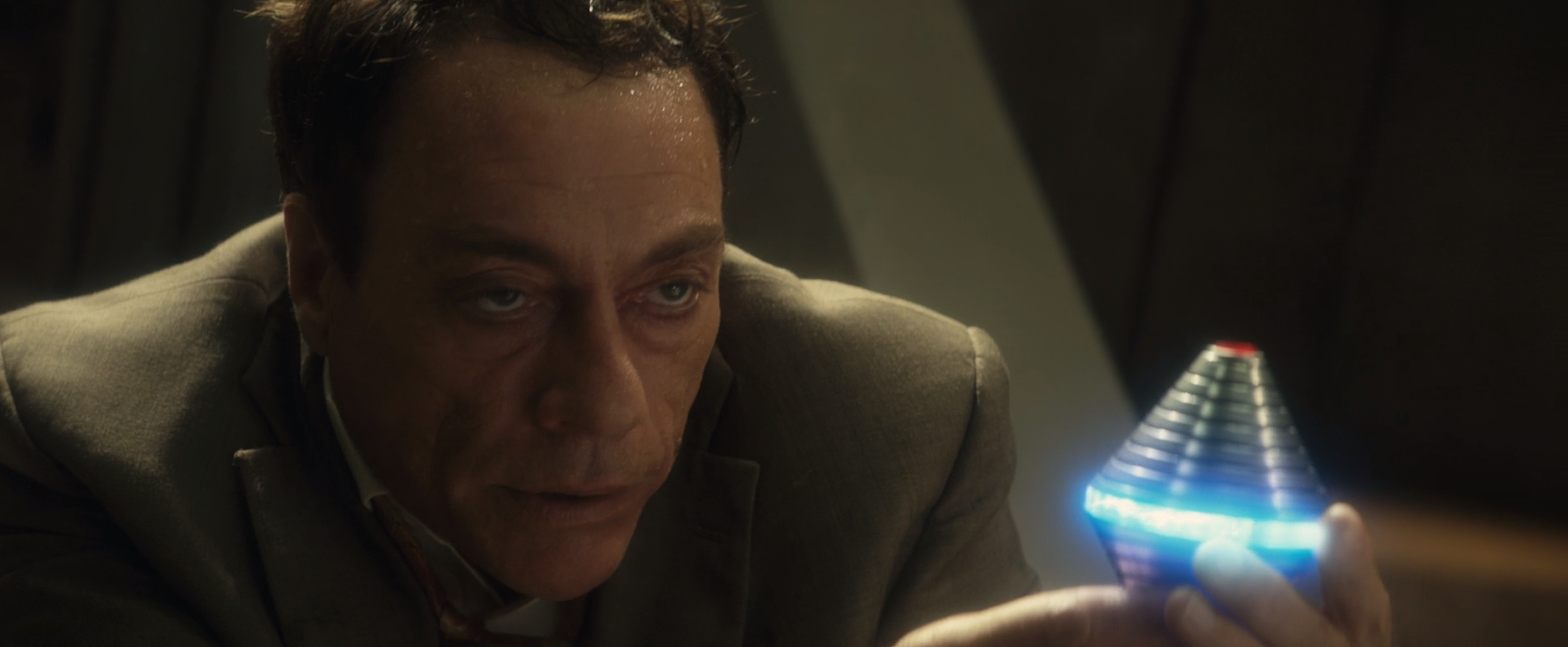 Thmazing's Thutopia: Jean-Claude Van Johnson