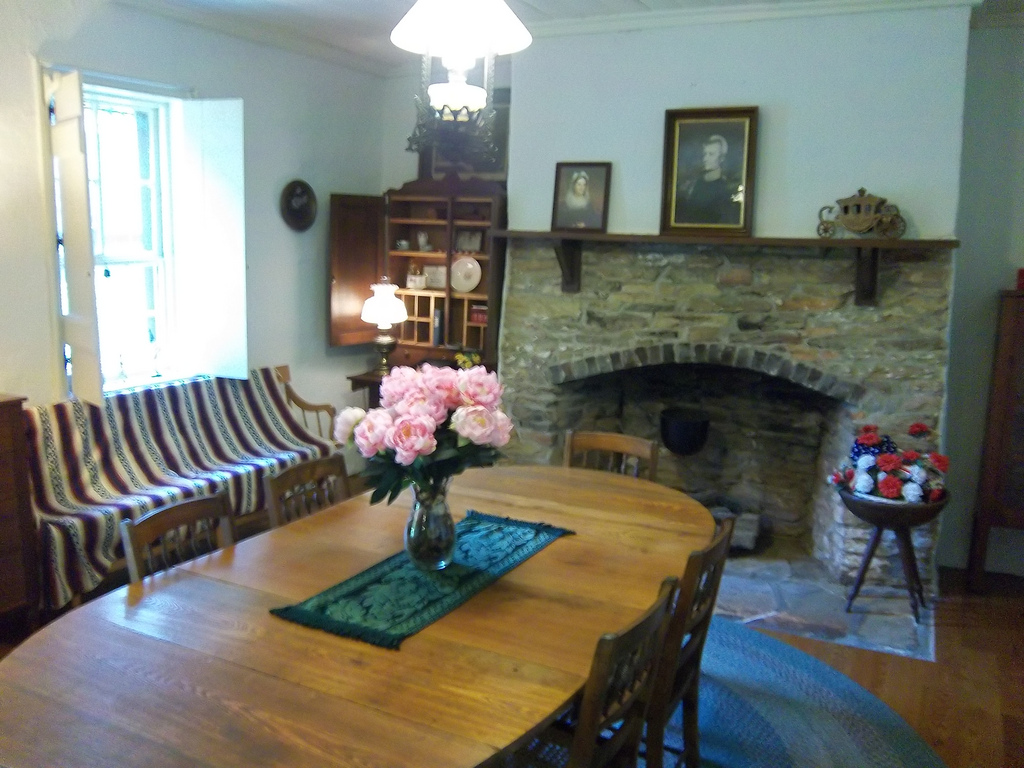 Tales from Tennessee and Beyond: Sparta Rock House