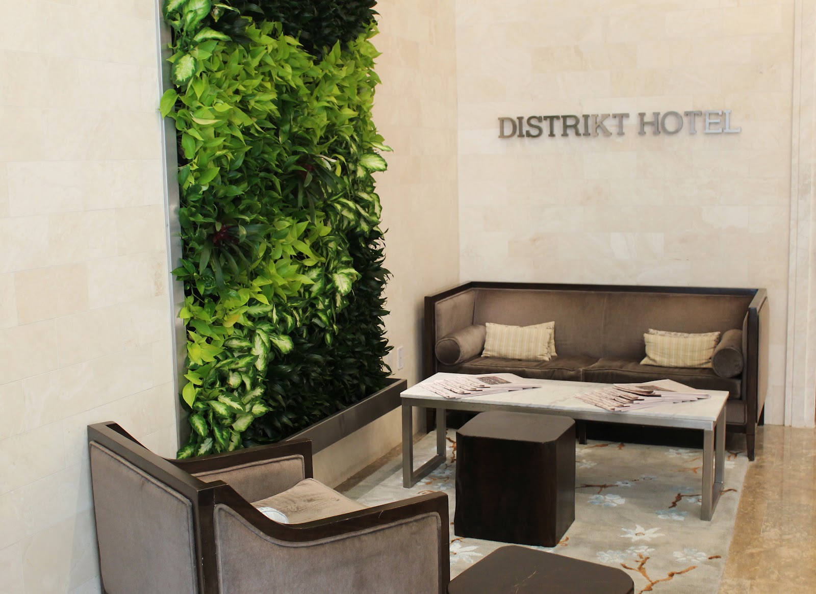 Week in Pictures: My Trip to the East Coast: Part III - The Distrikt ...