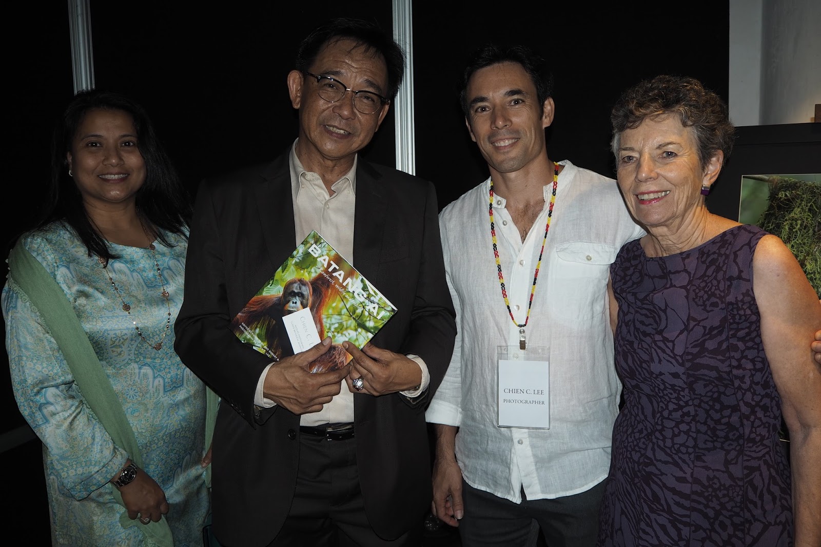 Kee Hua Chee Live!: CHI'EN LEE SHOWCASES HIS EXTRAORDINARY AND ACHINGLY ...