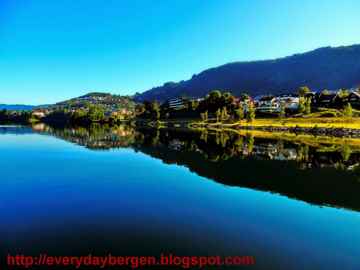 Sunny and quiet morning in Indre Arna.