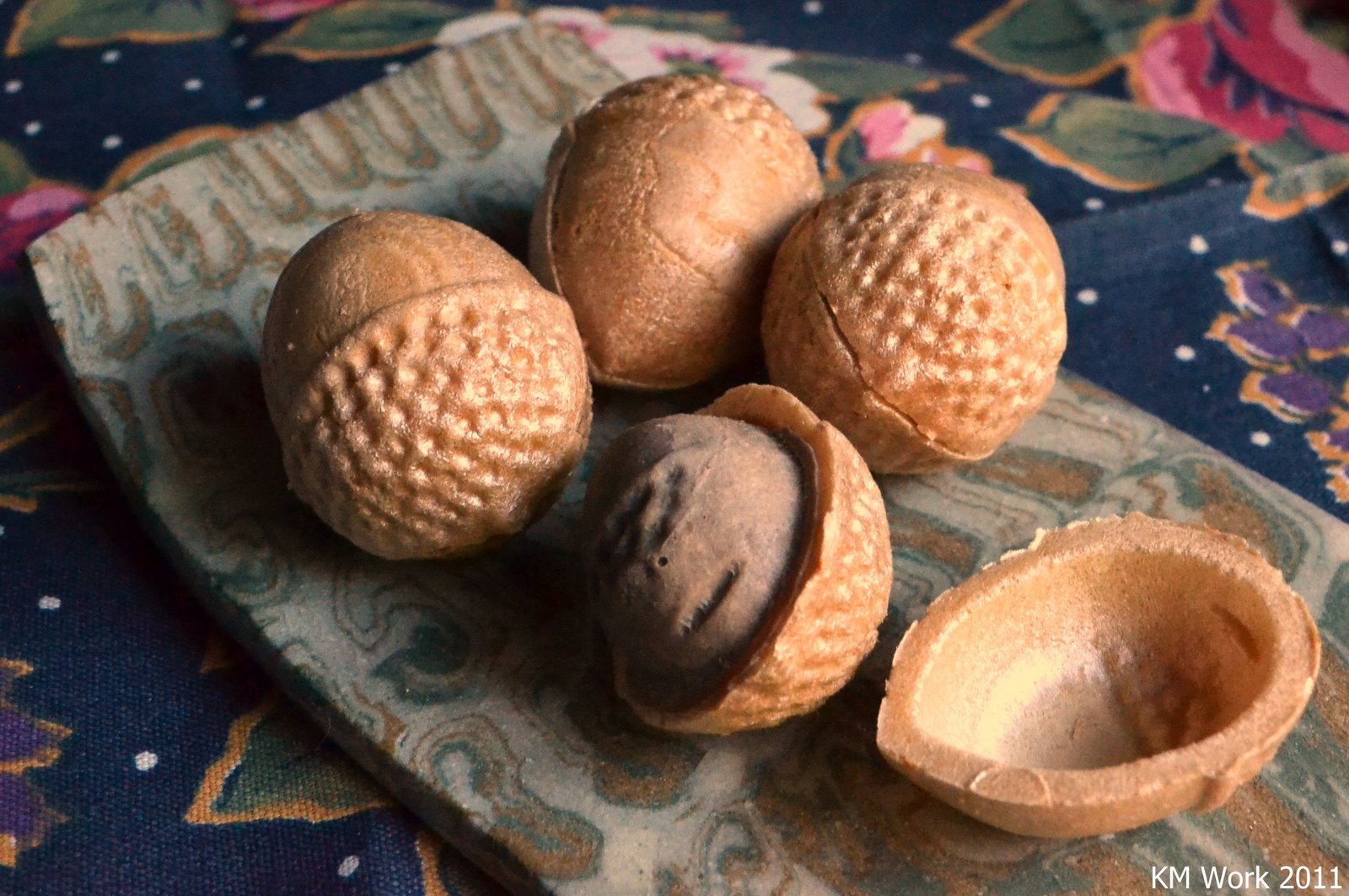 Donguri Koro Koro | 2011-10 | Photo - KoM note blog