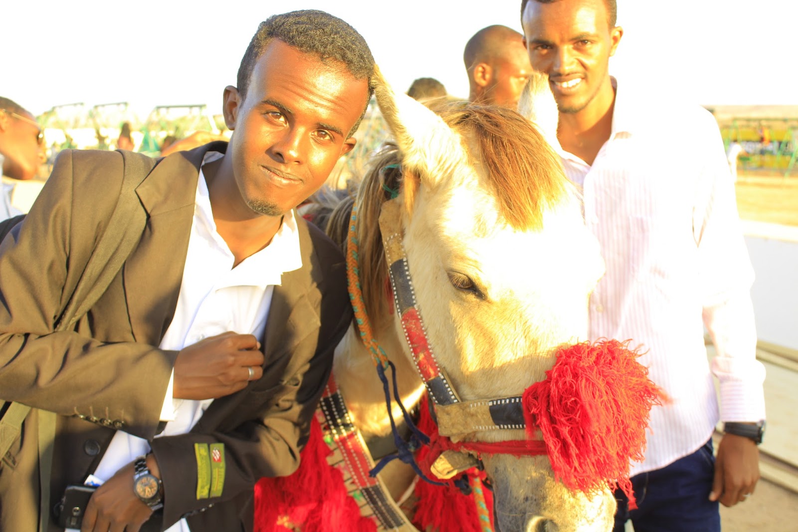 Sakariye Cabdixakiin Maxamed : Sawirro