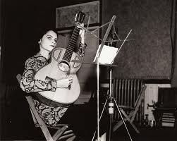 NOTICIAS Y EFEMERIDES MUSICALES Y DEL CINE: LYDIA MENDOZA, UN 20 DE ...