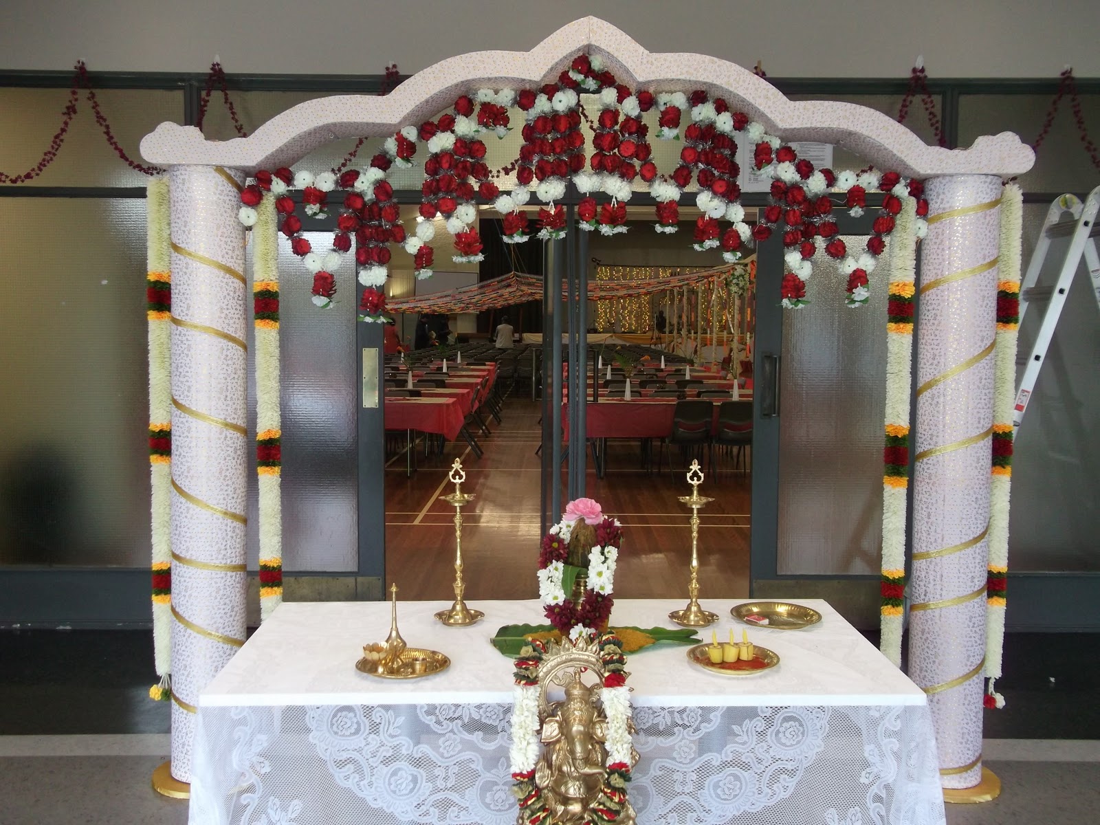 Moorthy Muthup Panthal Wedding service: WEDDING DECORATION