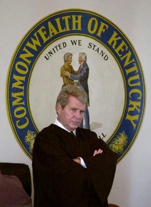 BAD LAWYER: The Kentucky Bar Association Also Voted to Disbar Judge ...