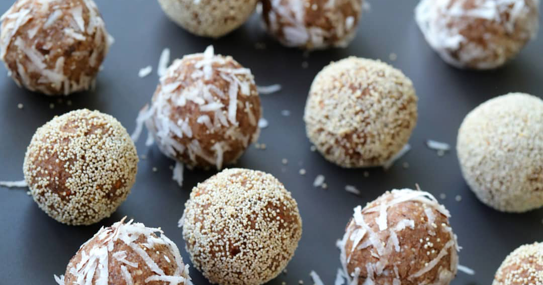 4 INGREDIENT NUTRITIOUS SNACK BALLS