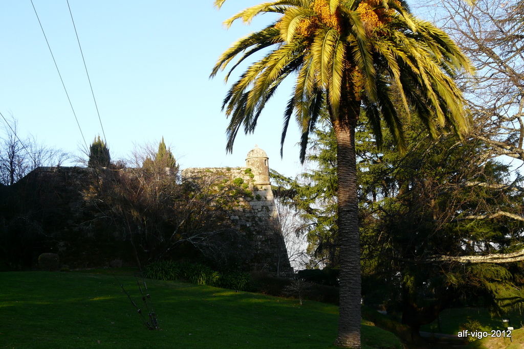 ALF ESCULTURAS Y MONUMENTOS: CASTILLO DEL CASTRO
