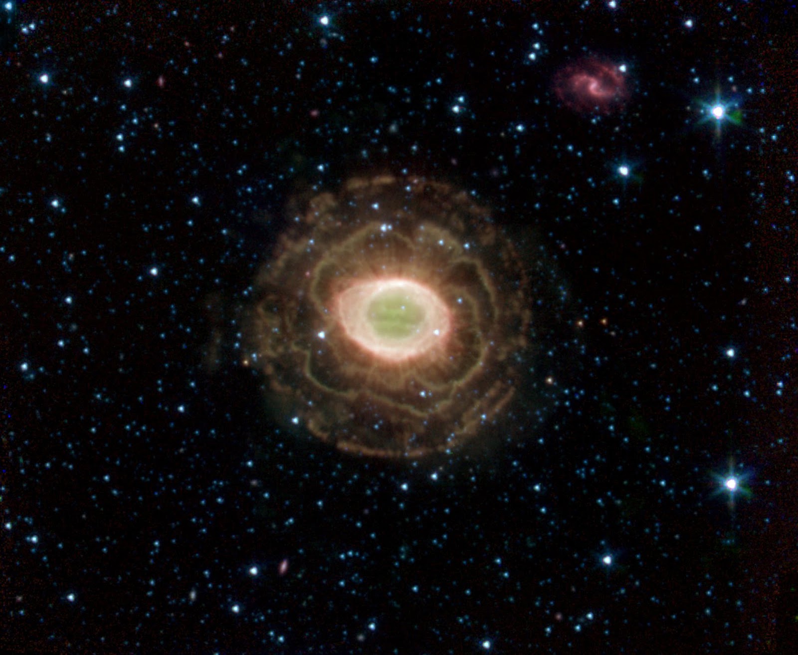 The Ring Nebula | Earth Blog