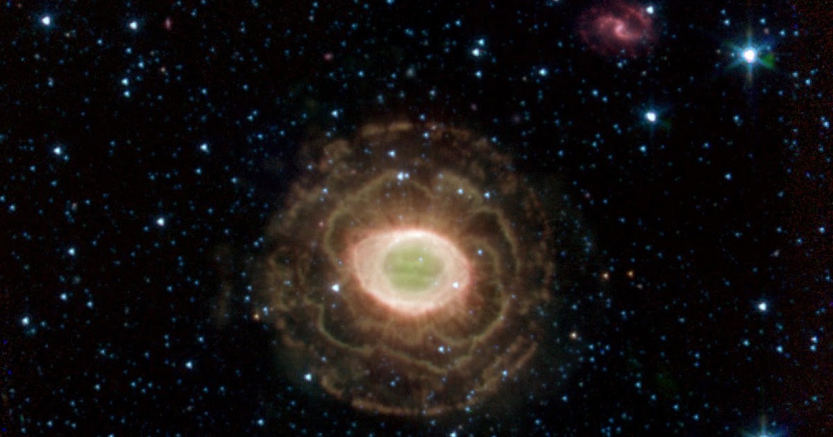 The Ring Nebula | Earth Blog