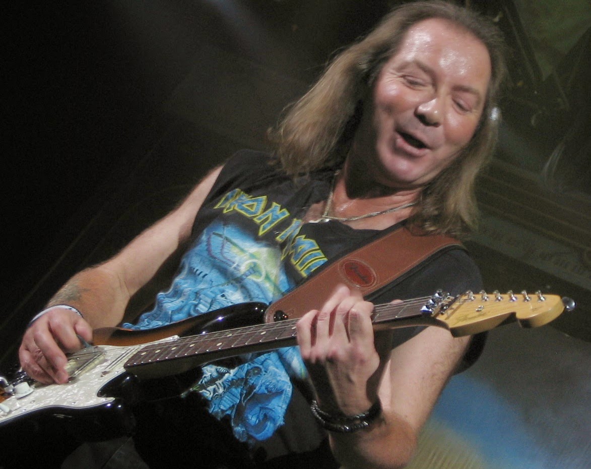 MAIDEN BRASIL: Biografia:Dave Murray
